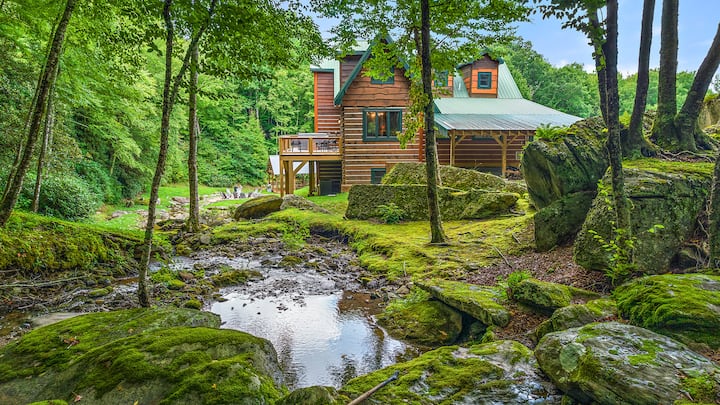 Expansive Log Home With Private Swimming Hole - Boone, NC