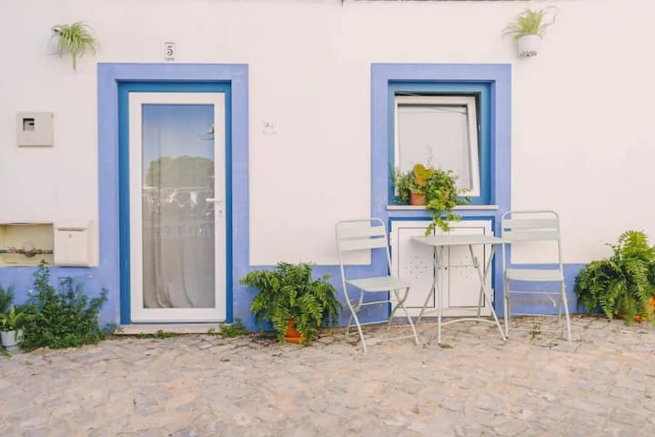 Nazare Townhouse Near Lighthouse & Big Waves - Nazaré