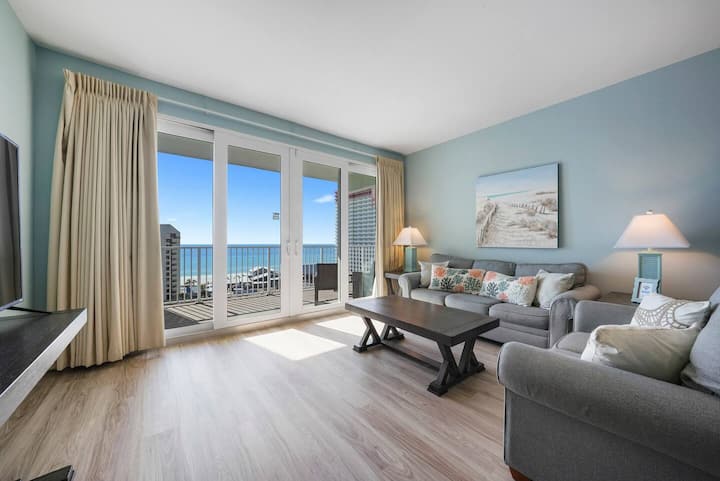 822 Laketown Wharf | 2br, 2ba, Gulf View - Panama City Beach, FL