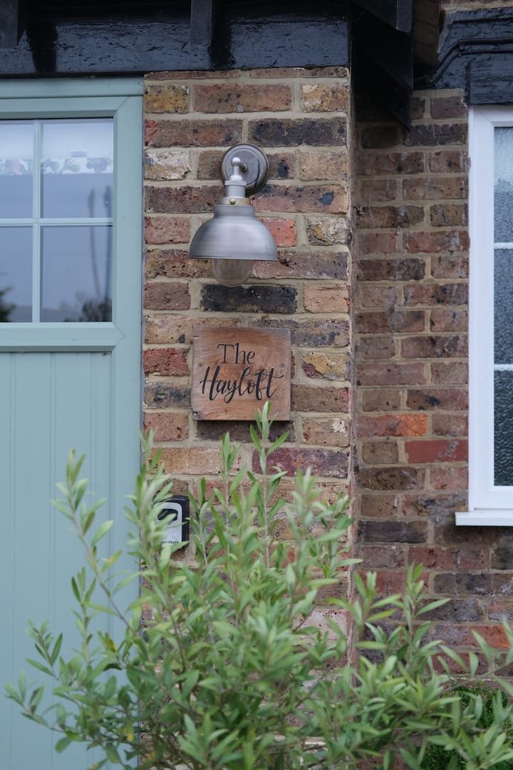 Self Catering Cottage - Knepp Castle Estate