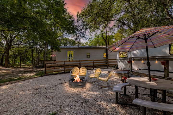 Slow Down | Fish, Float, Unplug | Book Your Stay - New Braunfels, TX