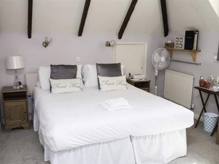 Budget Double Or Twin Ensuite With Shower At The C - Steyning