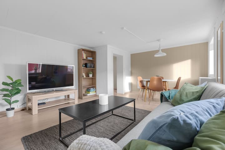Two Bedroom Apartment Near City Center - Tromsø