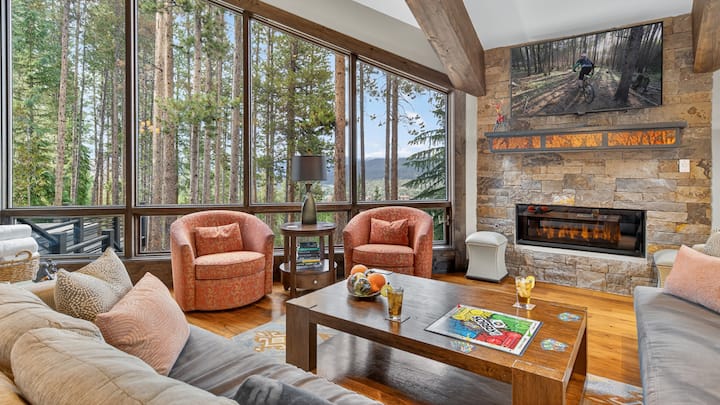 Stunning Views | Grand Vista Lodge - Breckenridge, CO