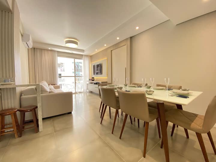 Prg21 - 4 Dorm, Lindo Espaço, Climatizado, Garagem - Balneário Camboriú