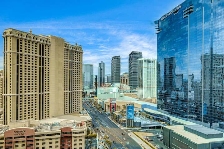 Beautiful Mgm Deluxe Studio 07811 - Henderson, NV