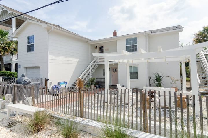 Duplex Packed With Style And Charm - W305 - Wrightsville Beach, NC