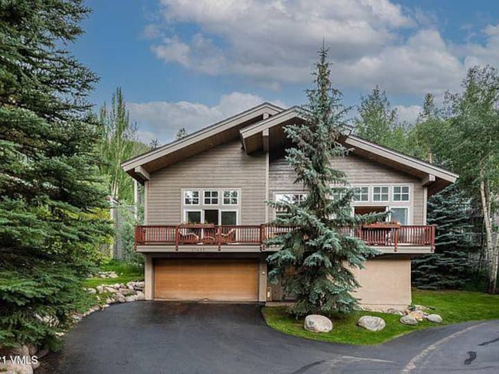 West Vail Home | Steps To Bus | 5 Mins To Vail Vil - Vail, CO
