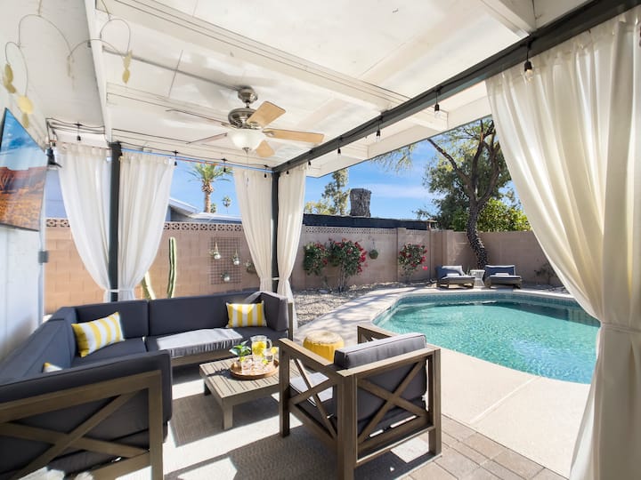 Cabana Retreat | Amazing Poolside Getaway - Tempe, AZ