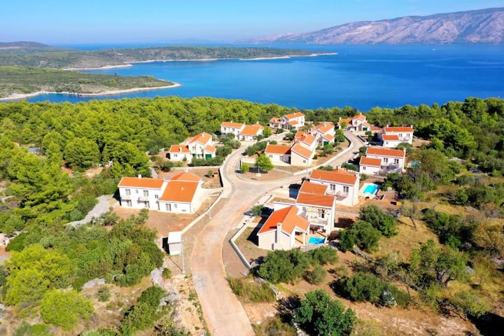Hvaretta Villas  - Villa 1 Milla - Bol