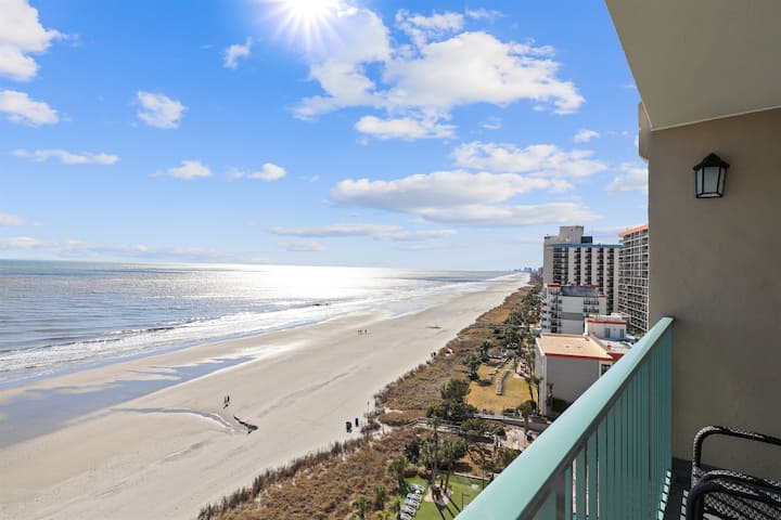 Beachfront With Views! Pool & Lazy River! - Myrtle Beach
