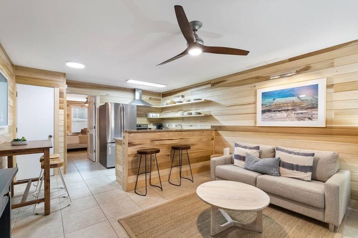 Sullivans Island Beach Getaway 'Island Gem' - Sullivan's Island, SC