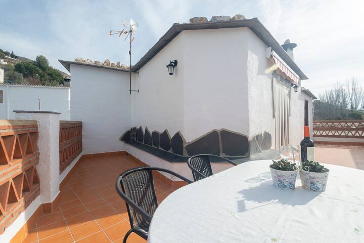 Maison Charmante à Cádiar Avec Vue Montagne - Cádiar
