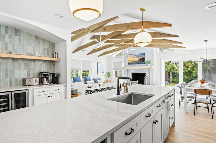 Heated Private Pool! - Pets Considered - Isle Of P - Mount Pleasant, SC