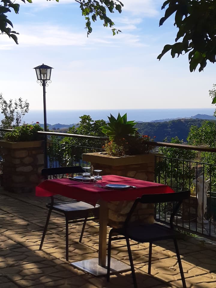 Studio In Badolato, With Wonderful Sea View, Pool Access, Furnished Te - Santa Caterina dello Ionio