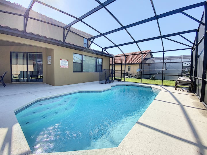 Magical Express: Private Pool & 24/7 Support - Davenport, FL