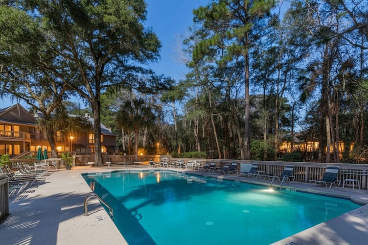 Renovated Hh Beach Club 4 – Walk To Beach & Pool - Hilton Head Island