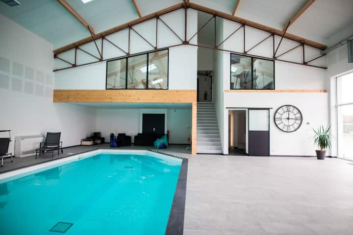 Villa Proche Du Mans Avec Piscine Intérieure - Sarthe