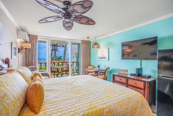 Islander On The Beach 254 Studio Oceanfront Condo With Ac - Kauai, HI