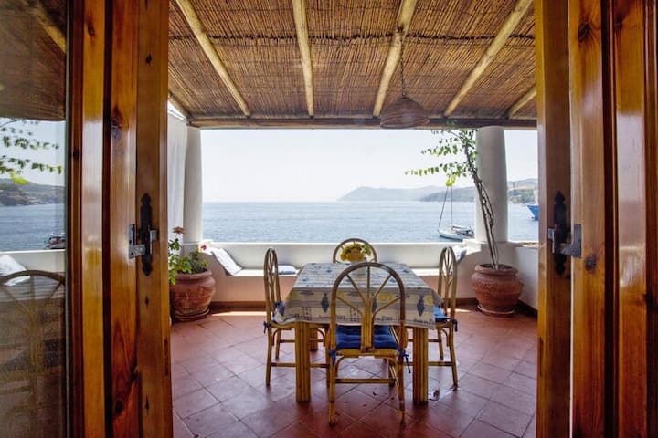 Appartement à Lipari Avec Vue Sur Mer - Lipari