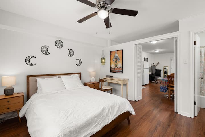 Charming Boho Apt+quiet By Ponytail+queen Bd - Alexandria, LA