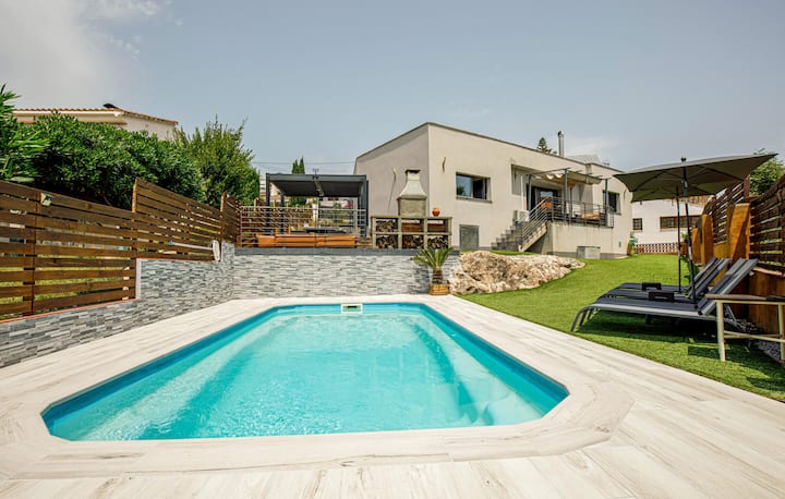 Pet Friendly Home In Santa Susanna - Santa Susanna