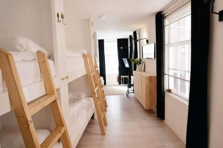Tiny 6 Persons Facility In The Middle Of  Haarlem - Haarlem