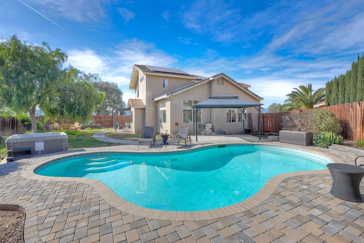 Desert Retreat W/ Pool, Spa & Ev Charger - Murrieta, CA