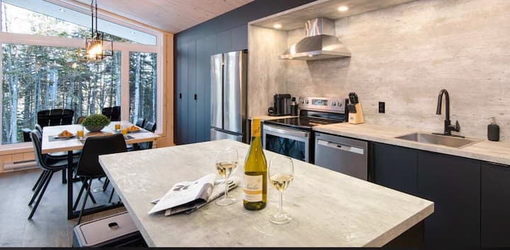 Le Montagnard 91: Spa & Foyer, Refuge Paisible - Charlevoix