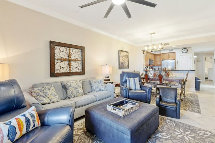 3br Oceanview 1st-floor | Patio | Pool - Okaloosa Island, FL