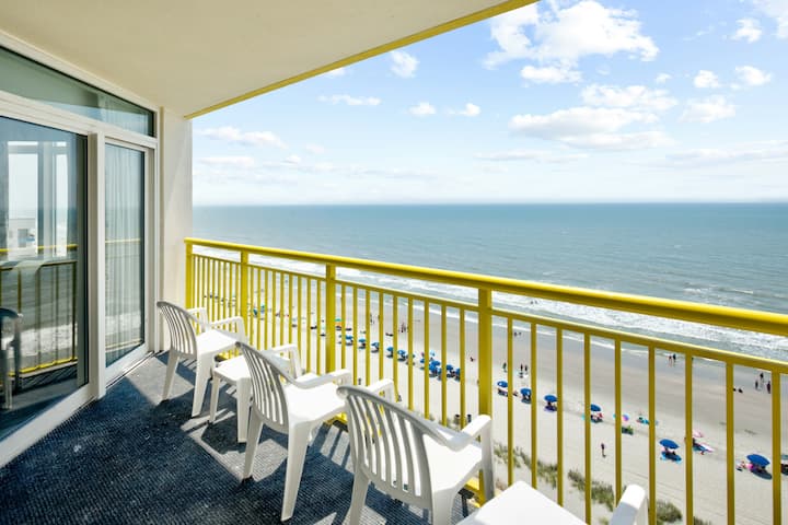 Bay Watch 1115: 3br Oceanfront | Balcony - North Myrtle Beach, SC