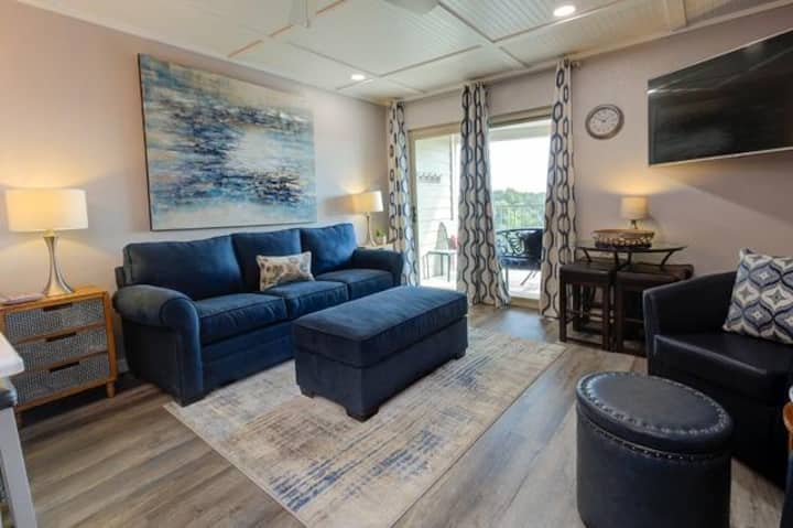 Tranquility At River Run - Downtown On The Comal - New Braunfels, TX