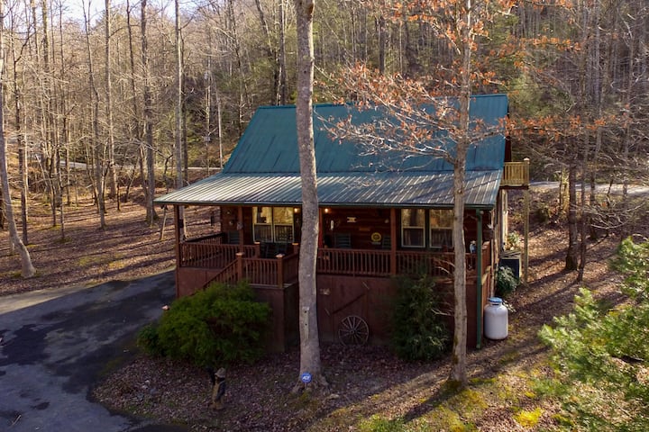 Quiet Harmony - 2br Easily Accessible In The Heart Of Wears Valley!! - Wears Valley, TN