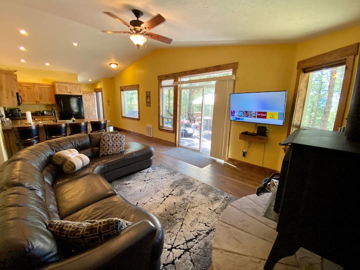 New Cozy Cascade Cabin, Walk To The Lake, Wood Fir - Cascade, ID