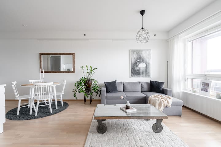 Modern 1br Apt With Amazing Views, Balcony & Sauna - Tampere