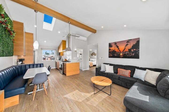 Modern Luxury 2br Apt In Heart Of Ob - San Diego, CA