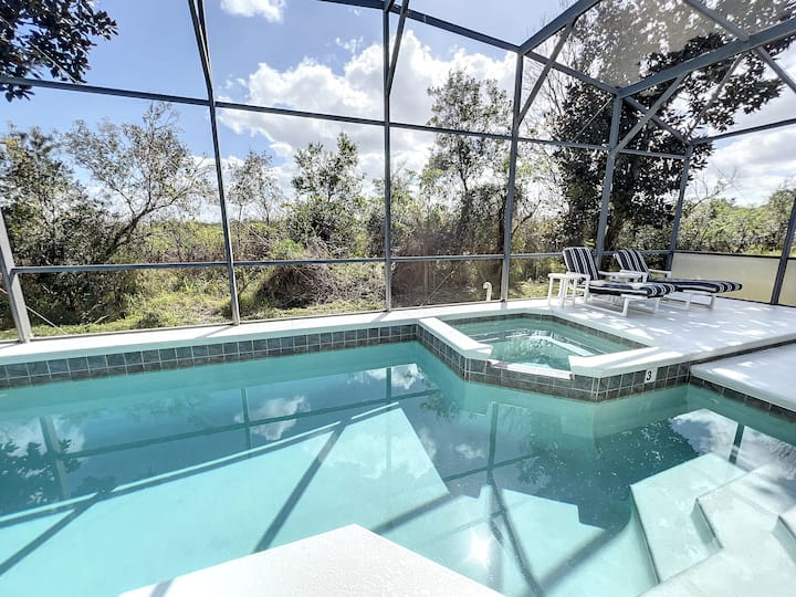 Palace Retreat - Private Pool/spa & 24/7 Support - Davenport, FL
