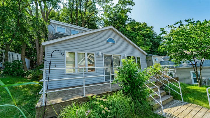 Down Time Downtime Winter Retreat – Monthly Deal - Michigan City, IN