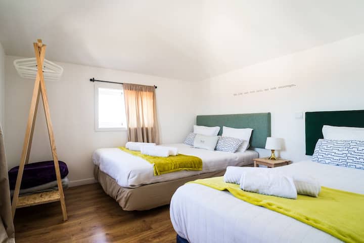 Quadruple-traditionelle-salle De Bain Privée Sépar - Fátima