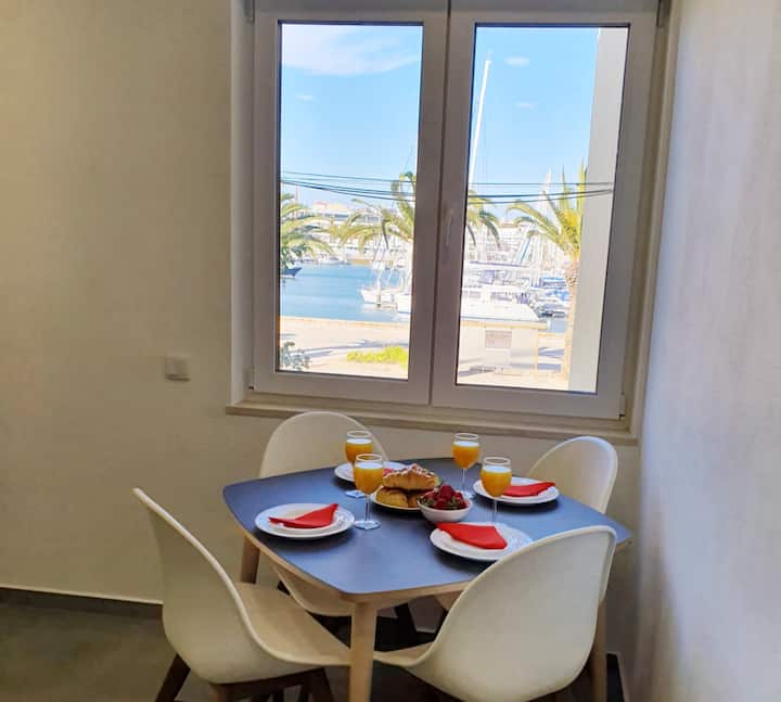 Lagos Marina And Promenade View Apartment Central - Lagos