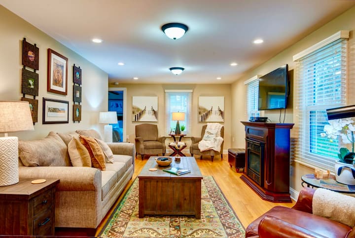 Luxurious Pet Friendly 3 Bedroom Home. Walking Dis - Skaneateles