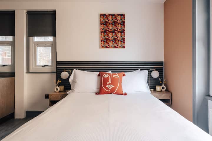 Modern And Spacious Duplex In Earls Court - London, UK