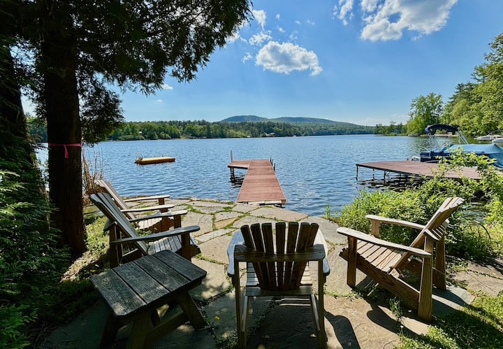 Low Spring Rates! Waterfront, 4 Bedroom, Fire Pit. - Monterey, MA