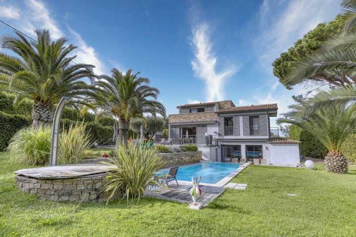 Villa Moderne à 5 Minutes De La Place Des Lices - Saint-Tropez