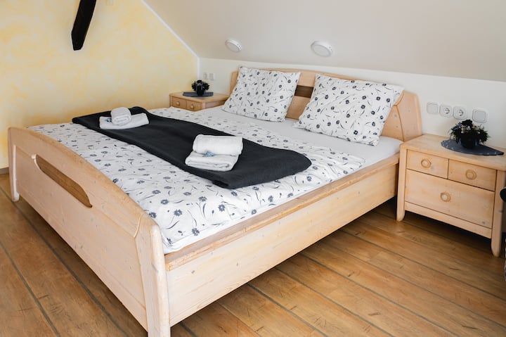 Traditional Suite With Balcony At Slovenian Traditional Guesthouse - Slap