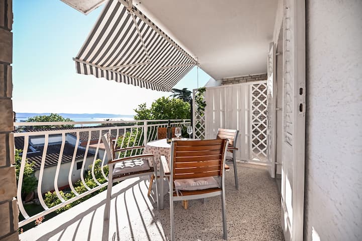 House Rajna - One-bedroom Apartment At The Beach - Sveti Filip i Jakov