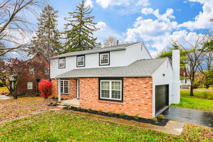 Spacious 4br Near Botanical Gardens + Downtown - Columbus, OH