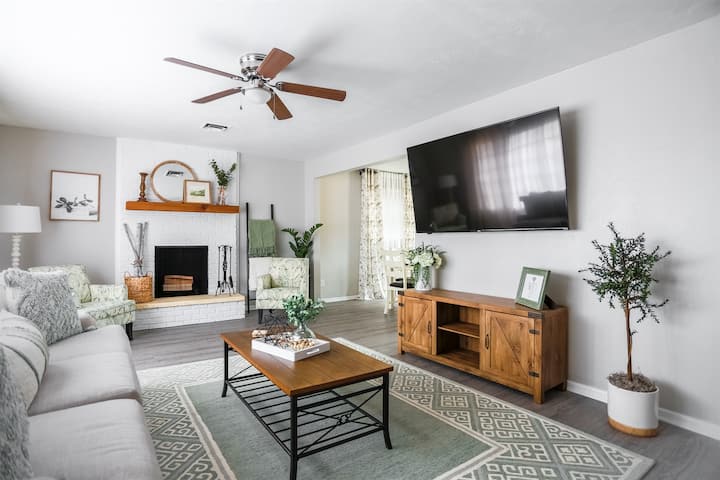 Heart Of Rush 5/2.5 Remodeled Near Tech/greek Cir - Lubbock, TX