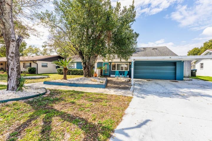 Comfortable 3br Orlando Getaway | Wi-fi + Kitchen - Orlando
