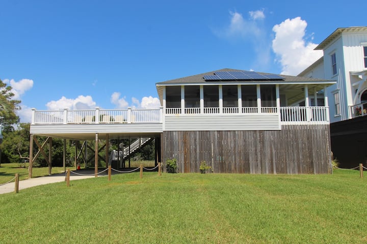 Folly River And Ocean Views~ House By The Sea - Folly Beach